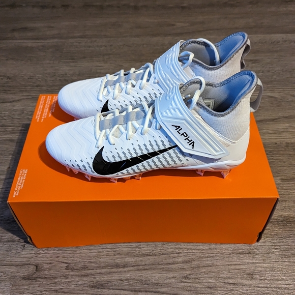 Nike | Shoes | Nike Alpha Menace Pro 2 Mid Mens Size 15 13 White And ...